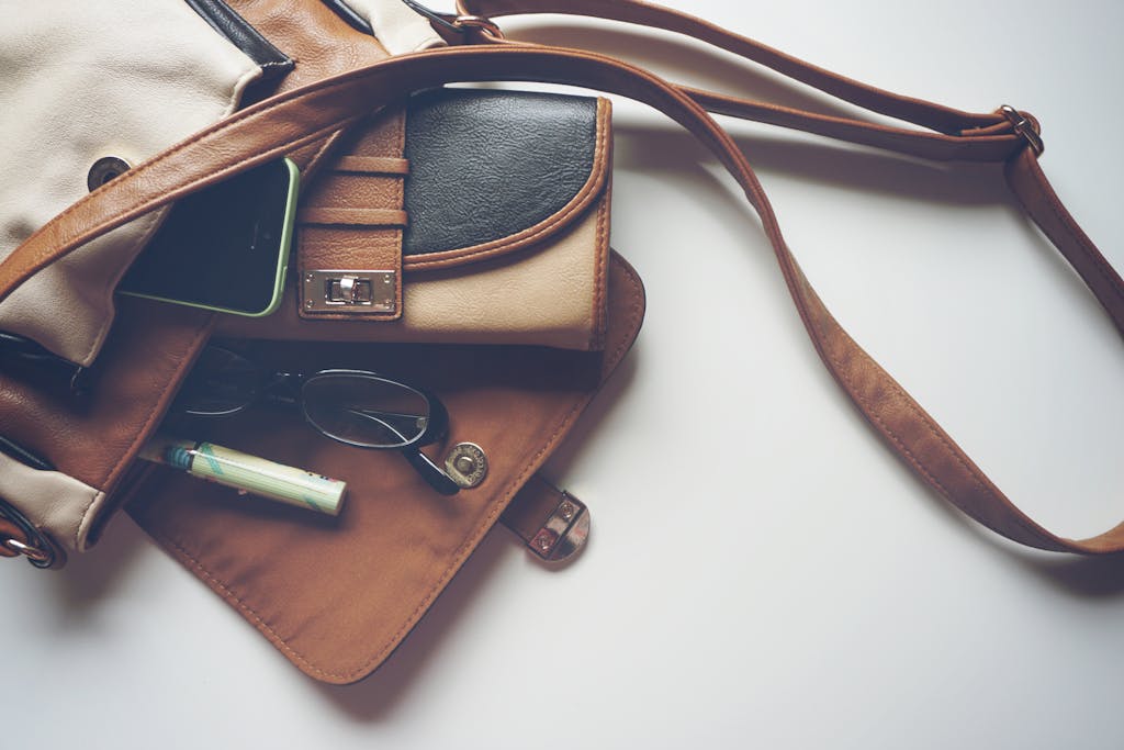 Custom Bag Cost Breakdown: Materials, Labor & Landed Cost